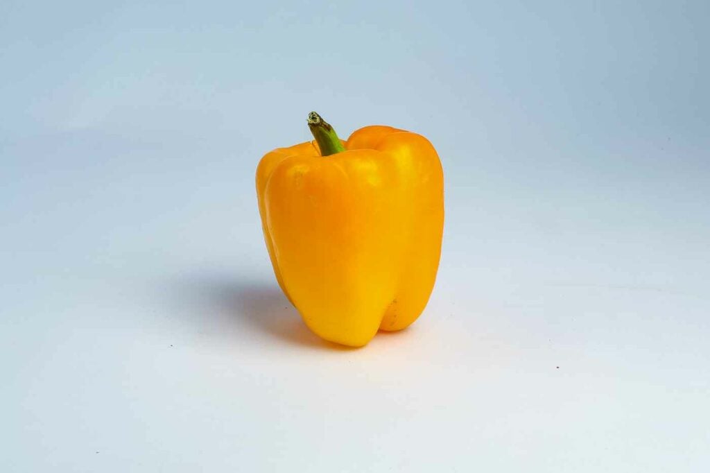 Organic Yellow Capsicum - 1 Piece - (Approx. 180g -220g) (Limited ...
