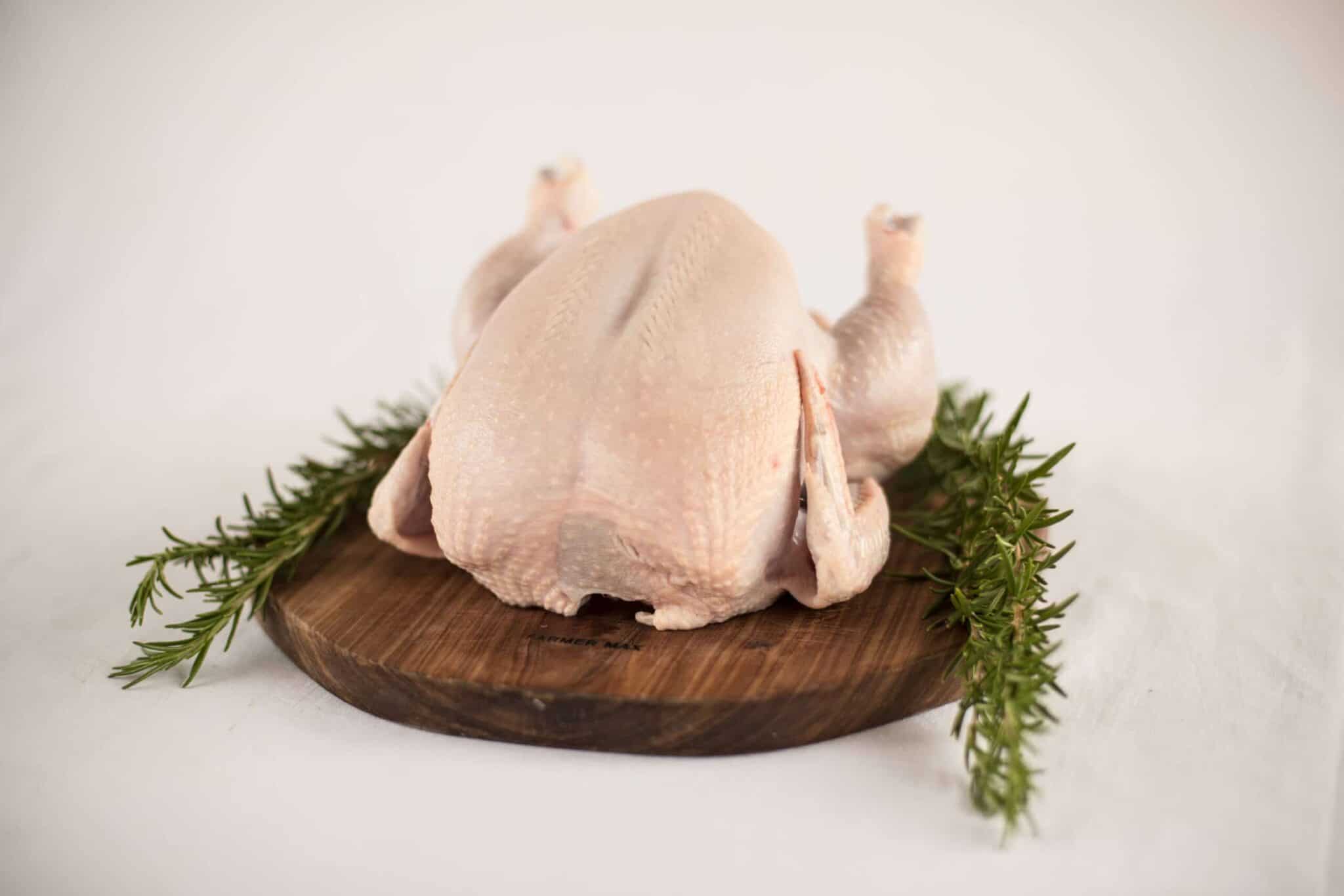 Farmer Max Pasture Raised Whole Chicken (Chilled) - Greenspoon