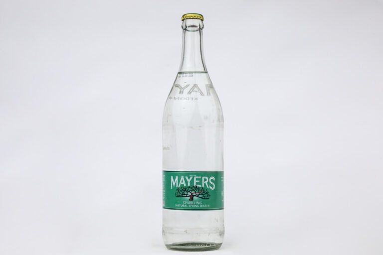 Mayers Natural Sparkling Spring Water - 750ml Glass Bottle - Greenspoon